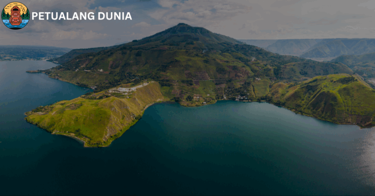 Pulau Samosir, Surga Tersembunyi di Tengah Danau Toba - Petualang Dunia